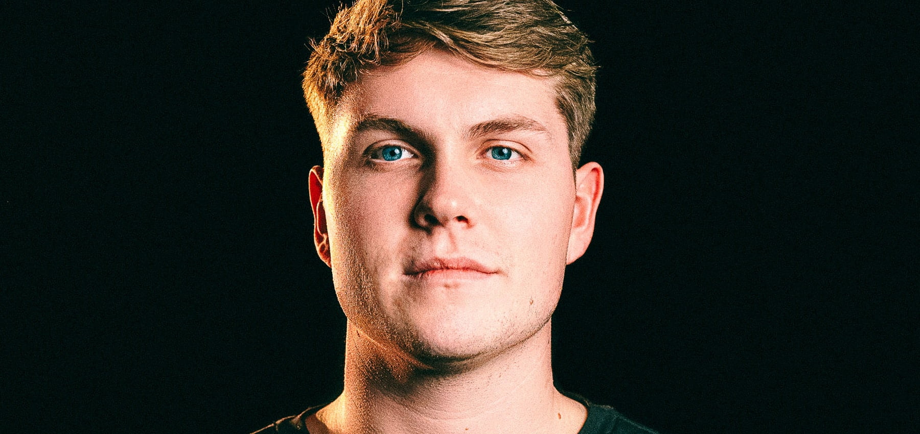 Meet Max - CLUB-LIFE